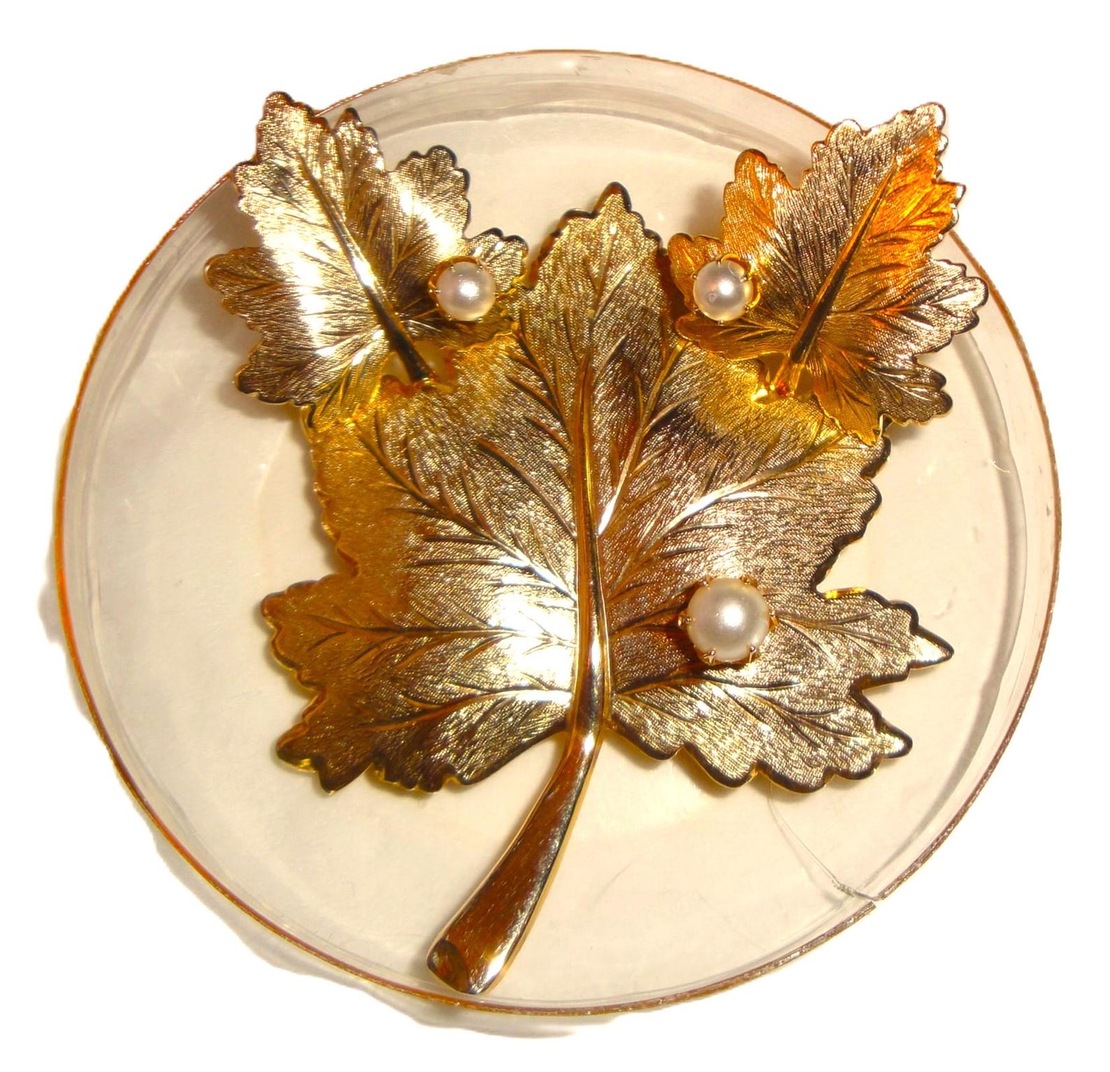 1960s Vintage Sarah Coventry Gold-tone "whispering Leaf" Brooch & Clip ...
