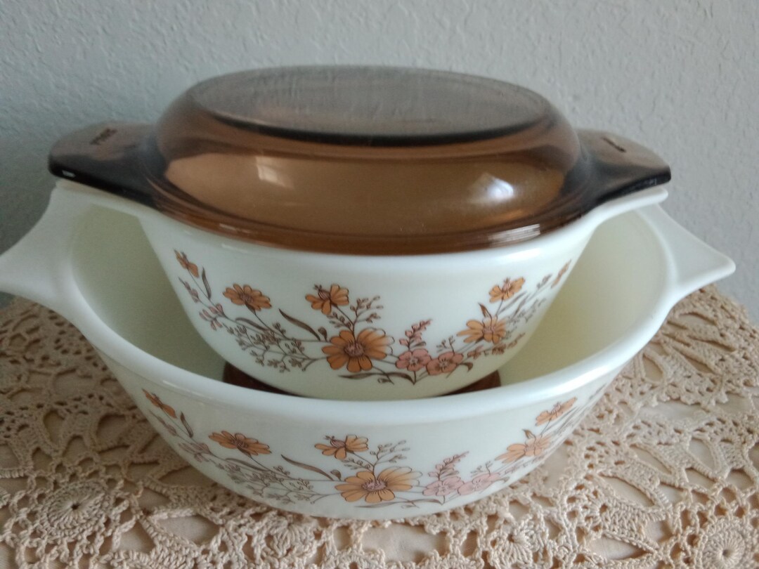 Pyrex England Round Casserole Dishes JAJ 7 3/4 & 6 W Lid Woodland 2 - Etsy