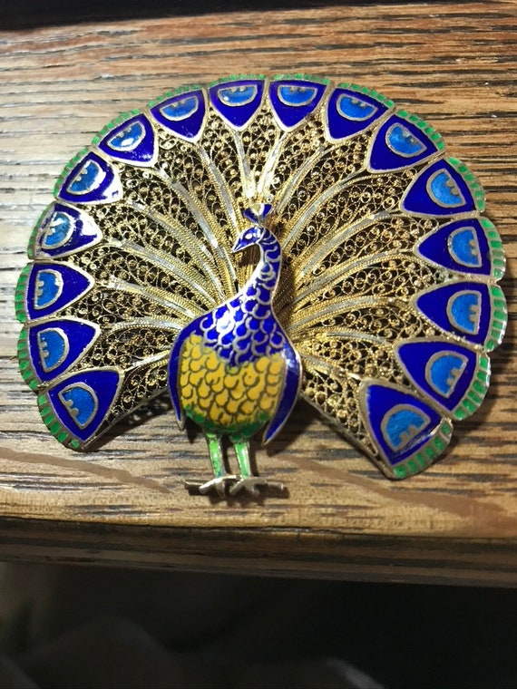 Vintage filigree enamel - Gem