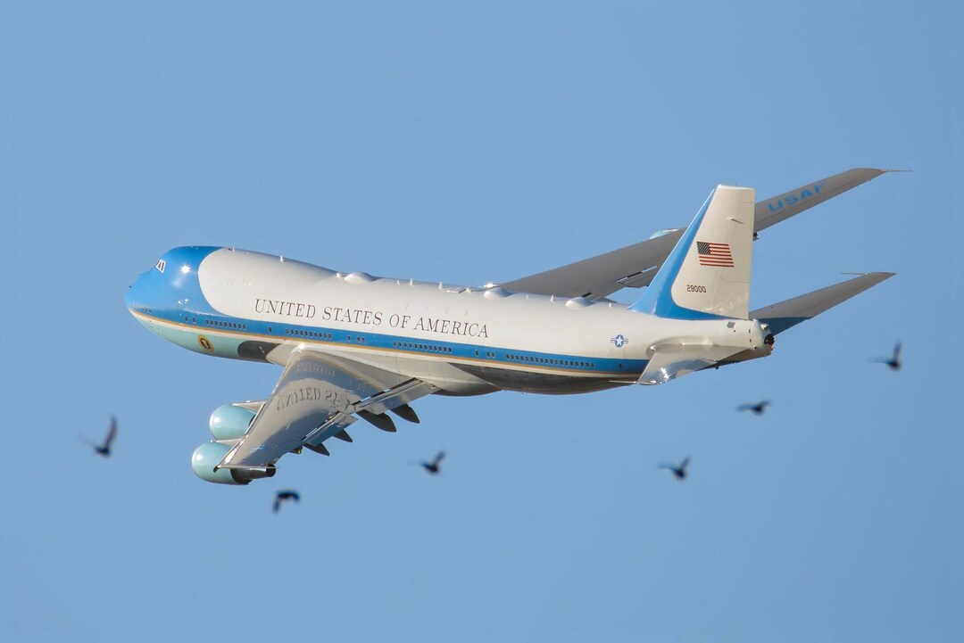 On the Wings of Birds - Air Force One - Digital File - Etsy