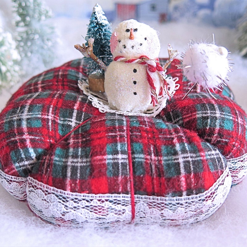 Primitive Pincushion - Etsy