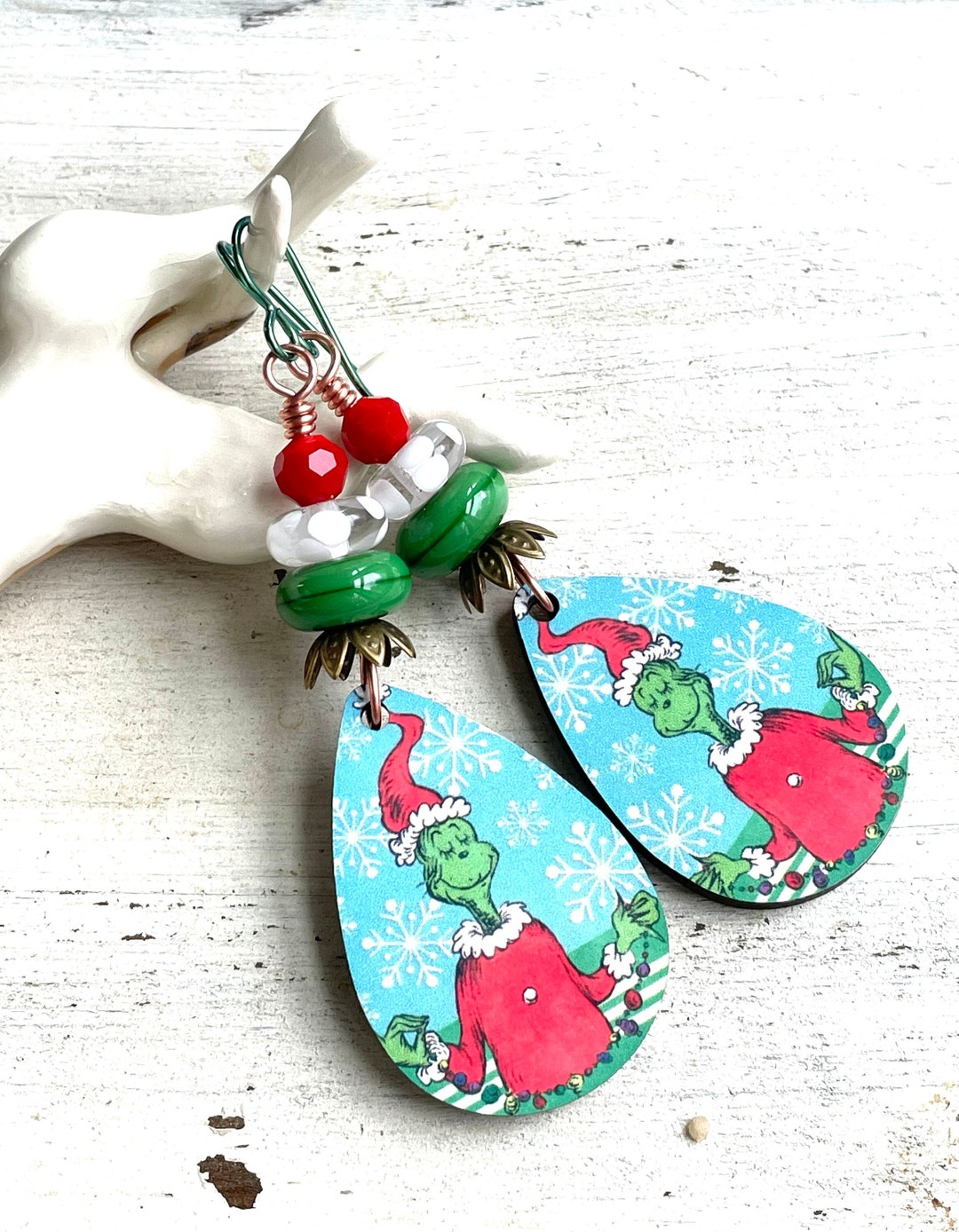 Artisan Wooden Grinch Earrings Grinch Gifts Christmas Earrings - Etsy