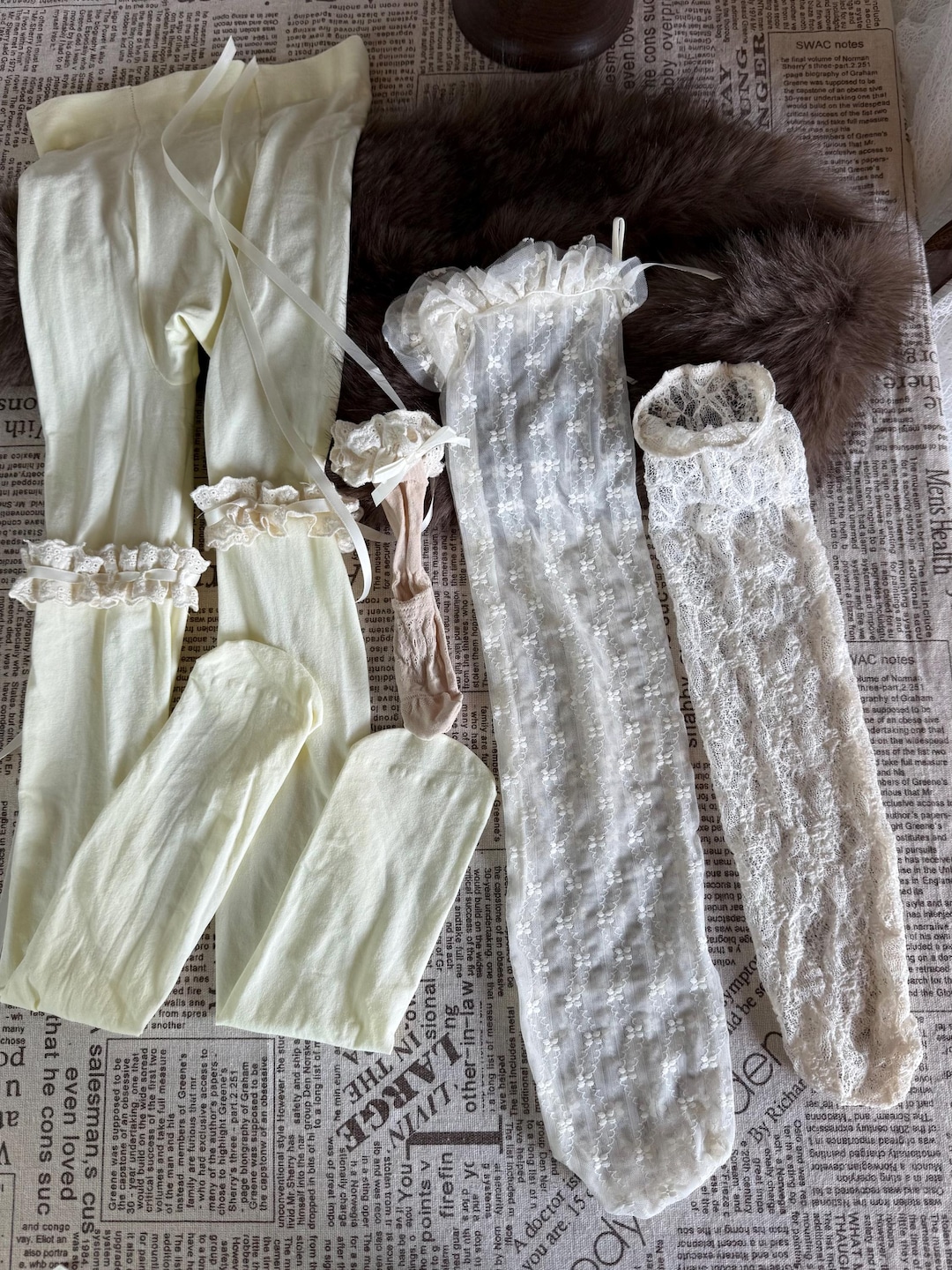 Cute Layered Velvet Fishnet Pantyhose With Lace Leg Ring, Mid-calf ...