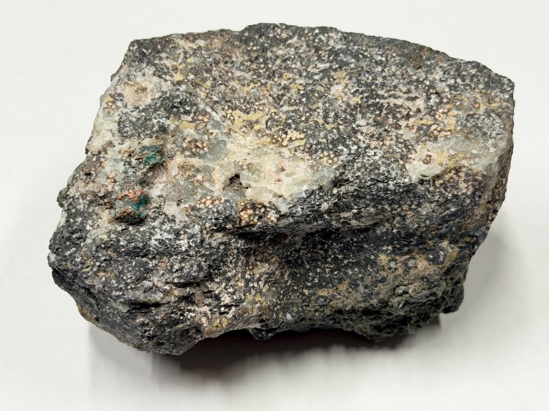 Copper Bearing Basalt With Native Copper, Prehnite/quartz Veins, and ...