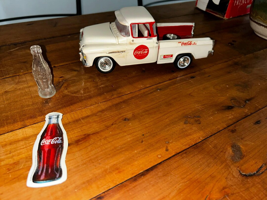 Coca-cola Miniature Collectible Trio | Vintage Style White Delivery ...