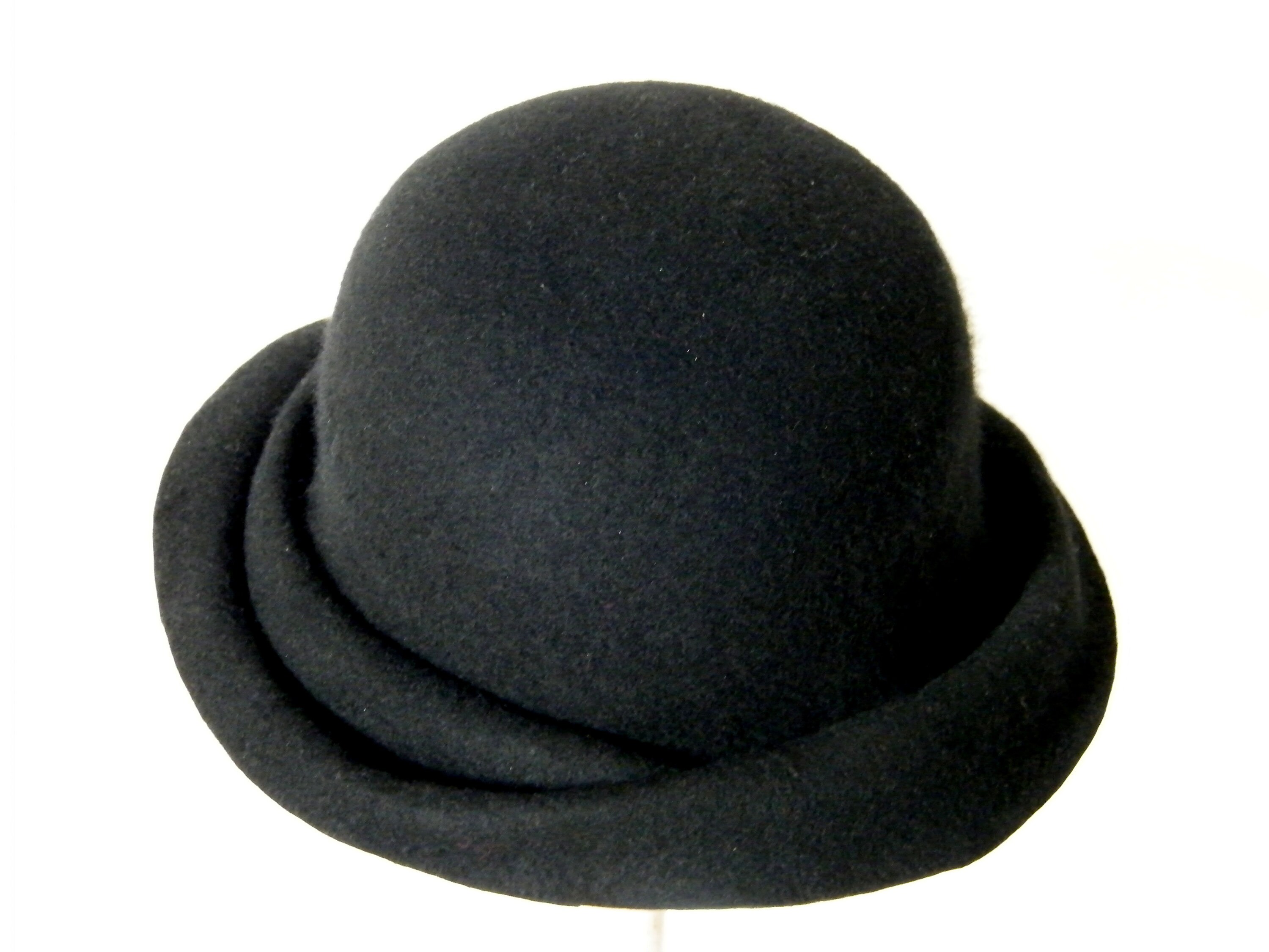 Winter Gift for Her/ Black Cloche Hat for Women/ Black Winter Hat ...
