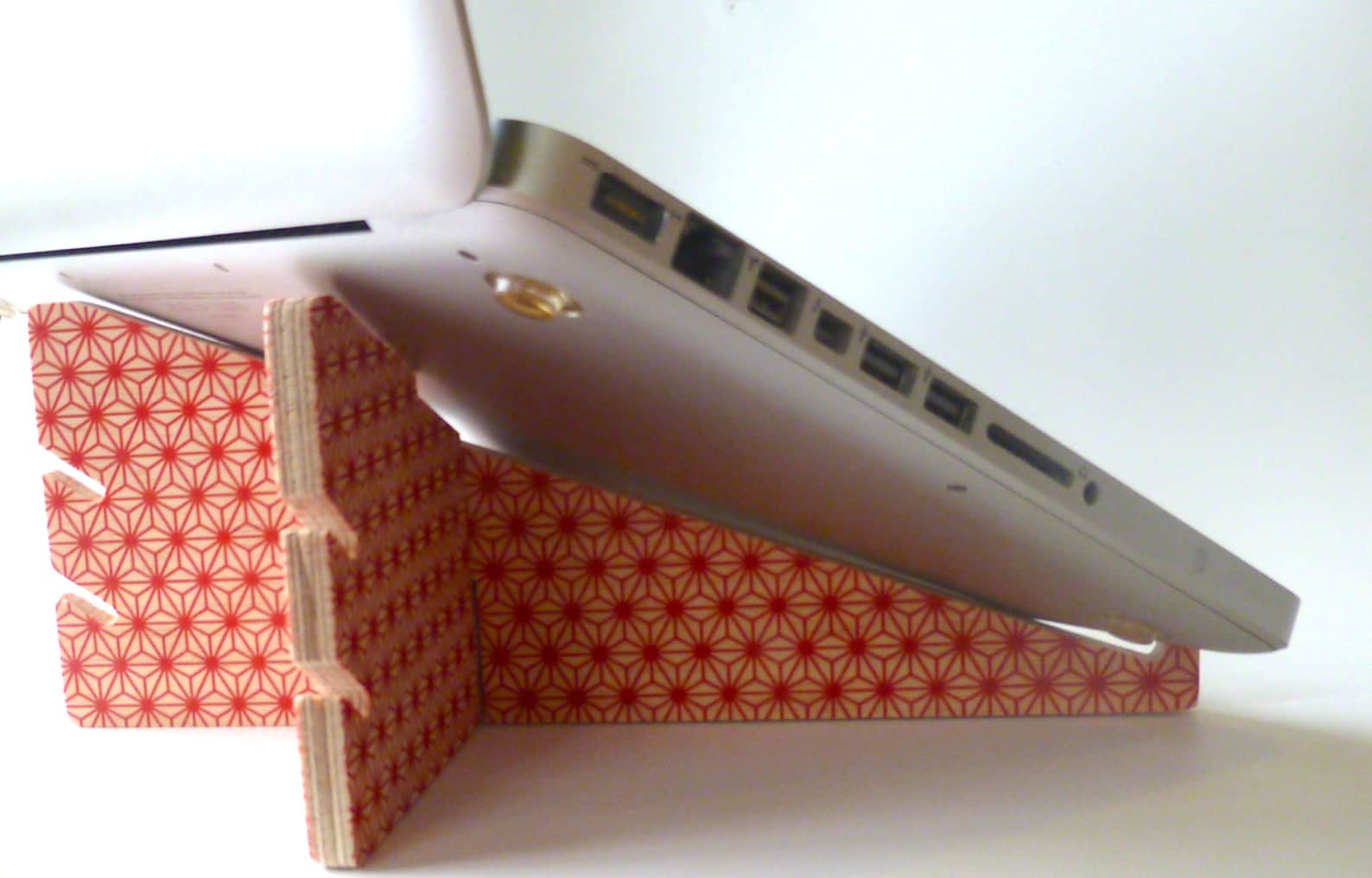Objectify Portable Laptop Stand - Red Pattern - Etsy