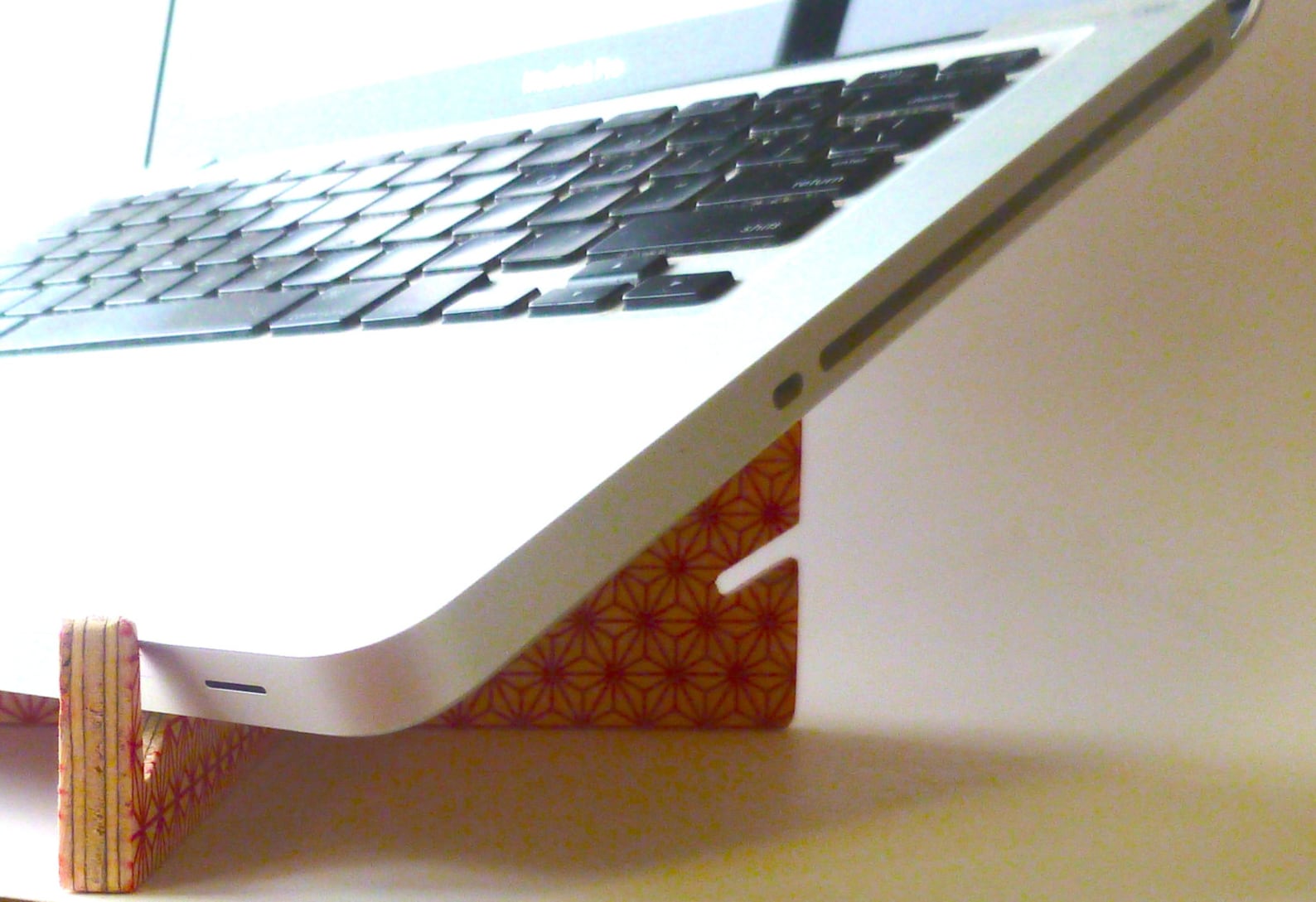 Objectify Portable Laptop Stand - Red Pattern - Etsy