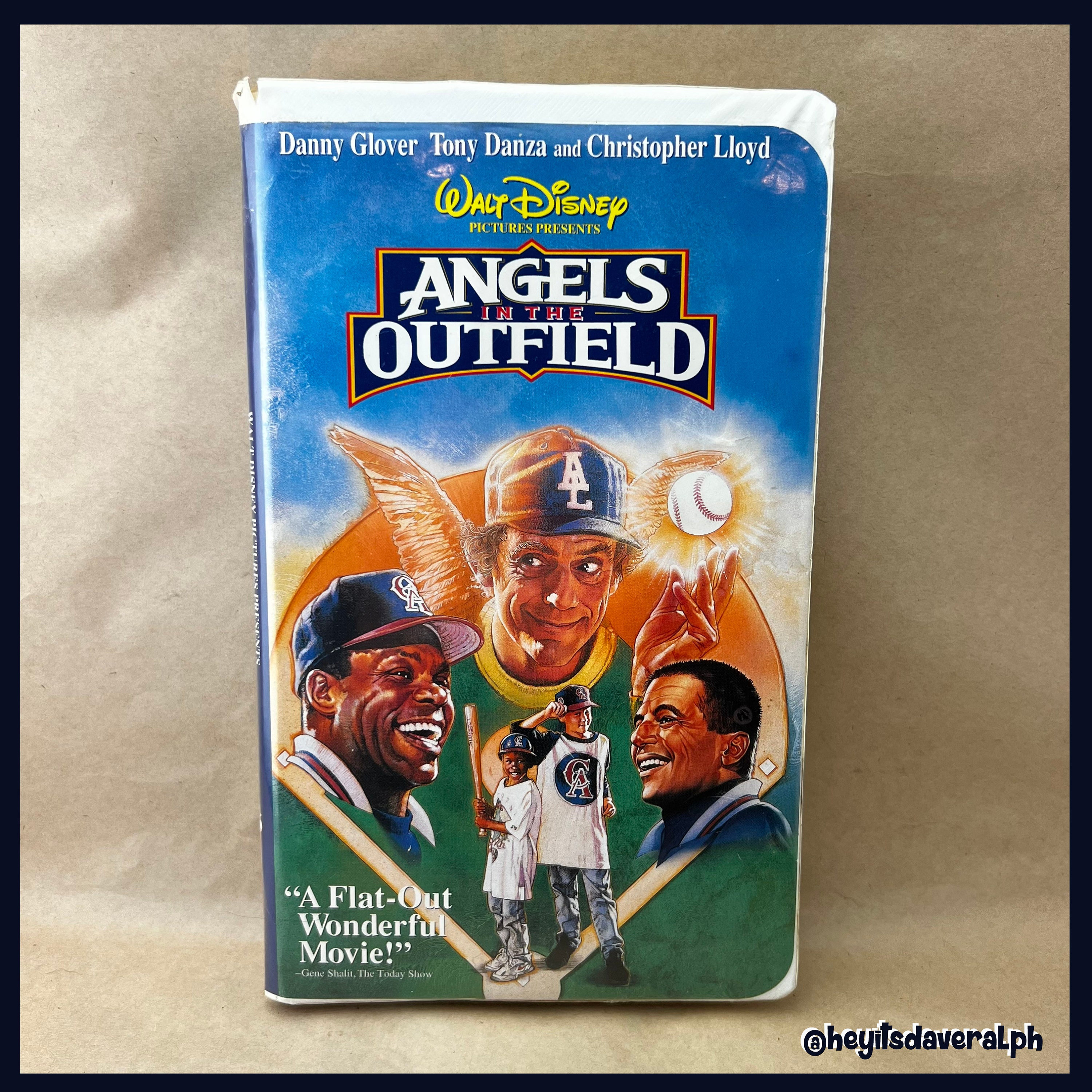 Angels In The Outfield Poster