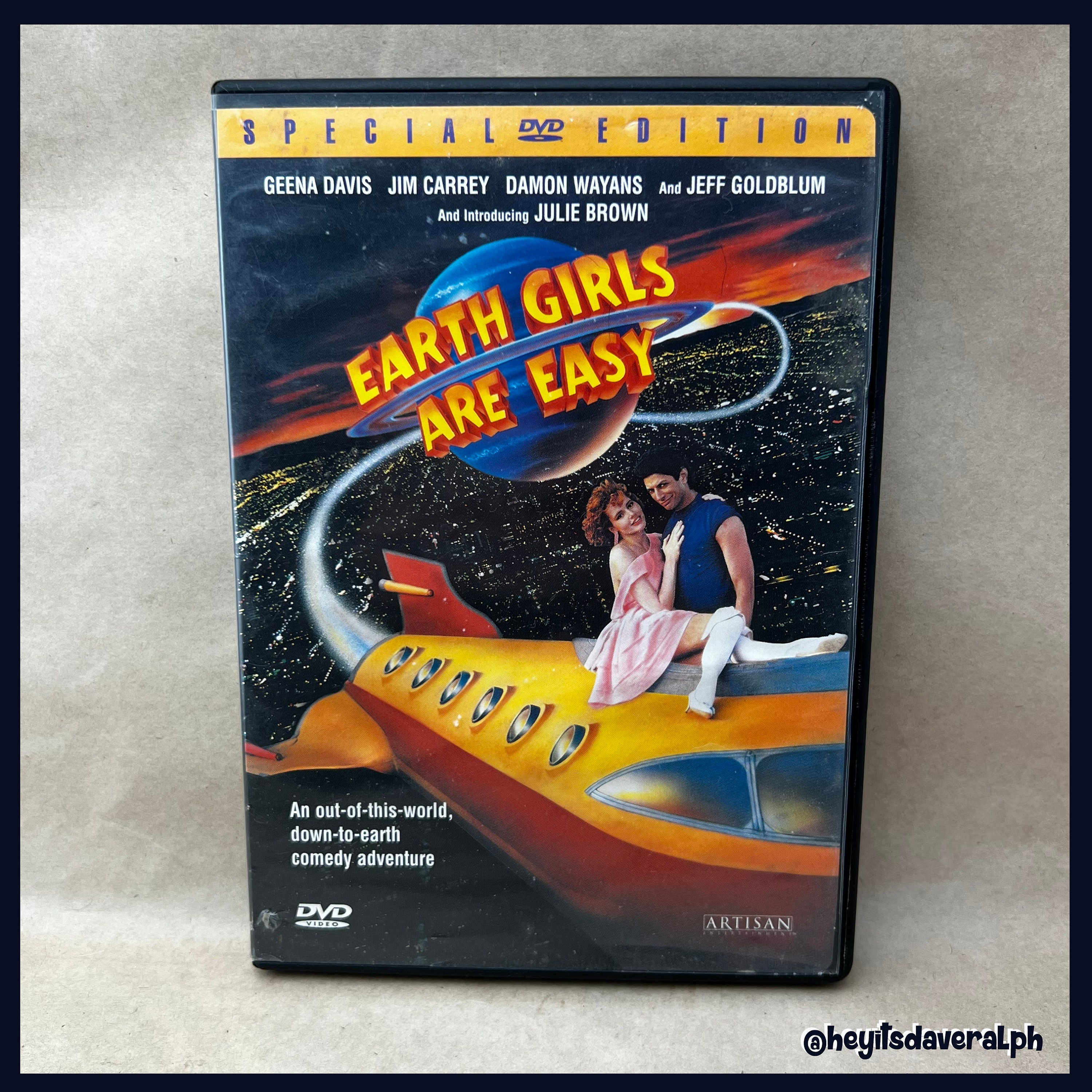 Earth Girls Are Easy