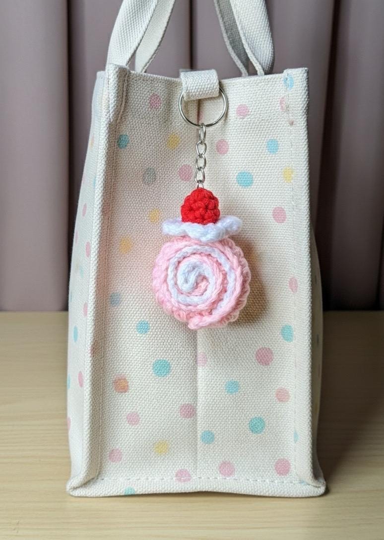 Crochet Cake Roll Amigurumi Keychain Complete Quick Easy PDF Pattern ...