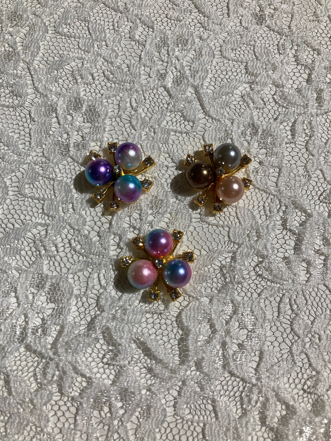 NEW!!! Gold Metal Tricolor Pearls Embellishment With Clear Rhinestones ...