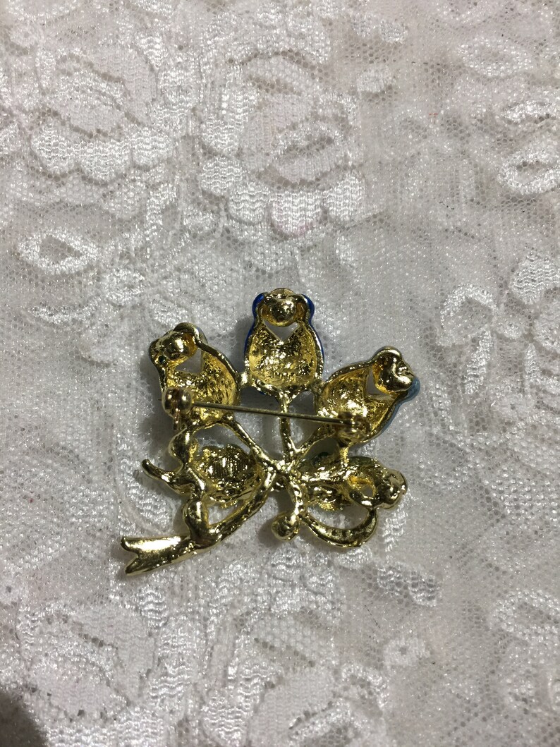 Beautiful Three Stem Roses Brooch With Rhinestones Jewelry - Etsy