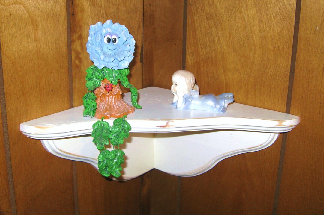 FARMHOUSE CORNER SHELF, Corner Shelf, Wall Shelf, Shelf, Cottage Shelf ...