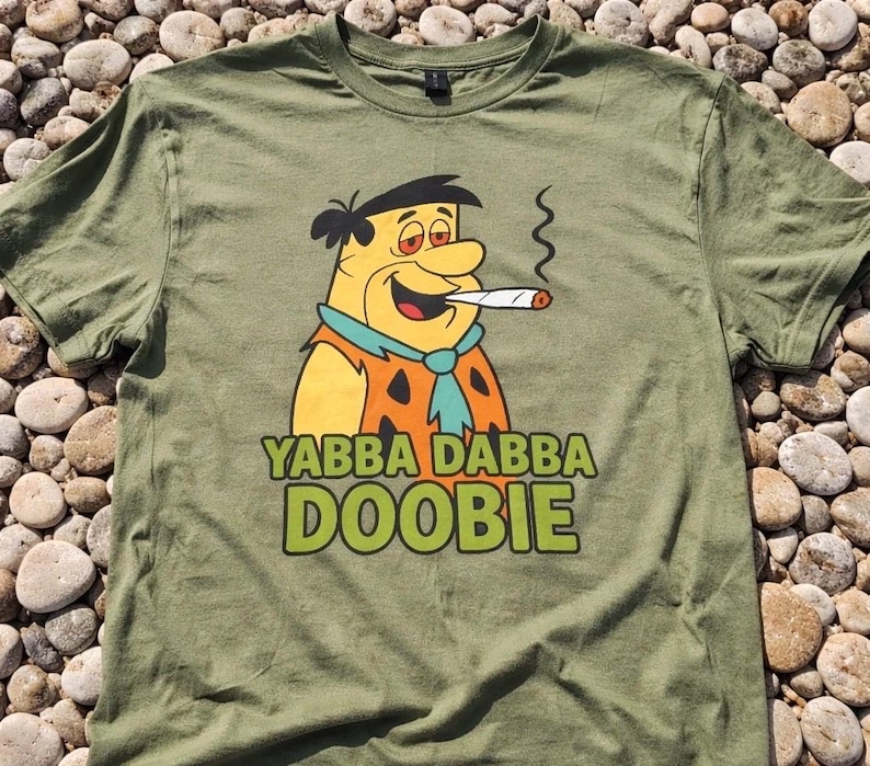 Yabba Dabba Doobie T-shirt / Stoner Cartoon Flintstones Paody - Etsy