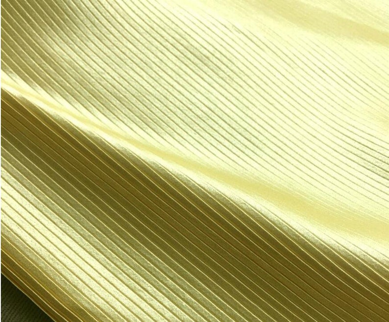 Multicolor Pleated Plisse Fabric: Elastic Dress Skirt Material, 57 ...