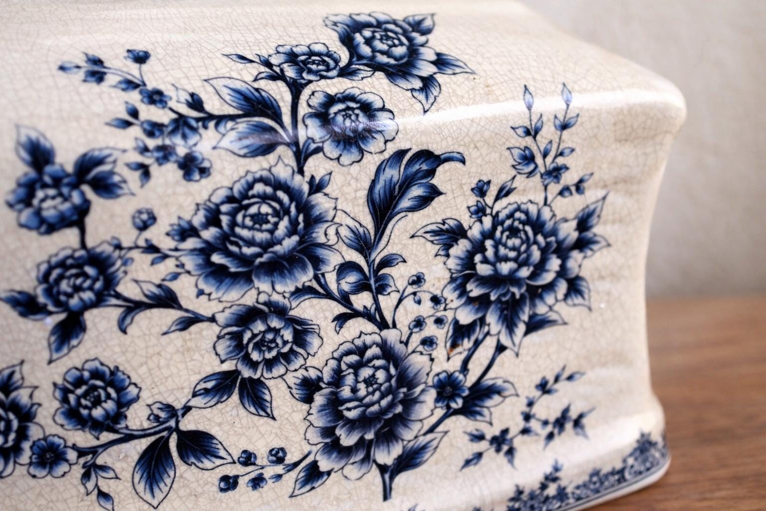 Blue Floral Ceramic Tissue Box Cover, Vintage Porcelain Style Tissue ...
