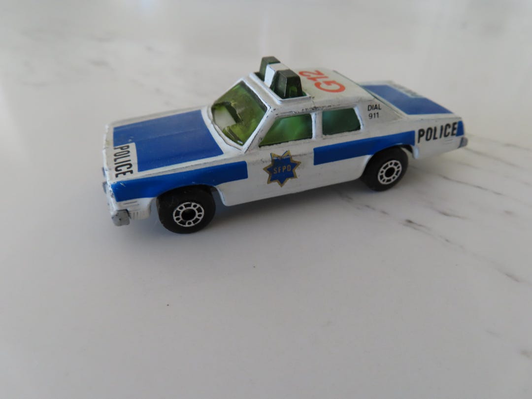 Vintage 1970 Matchbox Superfast 8 Die Cast Metal Car Plymouth Gran Fury ...