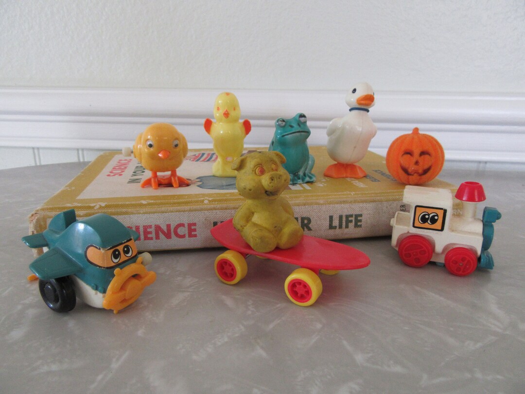 A Fun Collection of Vintage Tomy Wind up Flip Floppers Toys Celluloid ...