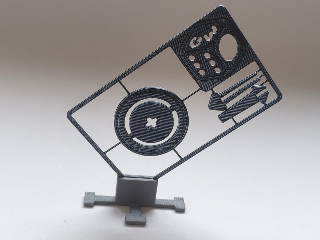 Spinning Top Assembly Kit | Credit Card Kit | Pocket Game | Fidget Toy ...