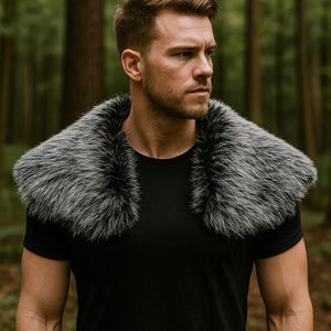 Viking Fur Shoulder Mantle, Renaissance Viking Fur Shawl, Medieval Larp ...