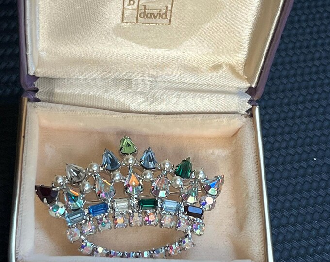 Vintage 1950’s B. DAVID Rhinestone Crown Brooch, Book Piece in ORIGINAL ...