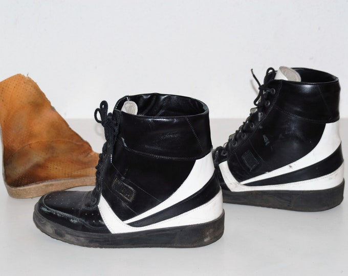 Very Rigid And Bulky Orthopedic Shoes Boots For Polio Shortleg Brace