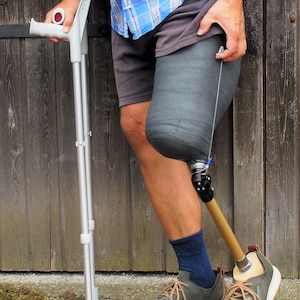 Left Pretender Prosthetic Leg Movie Prop Theatre Photo - Etsy