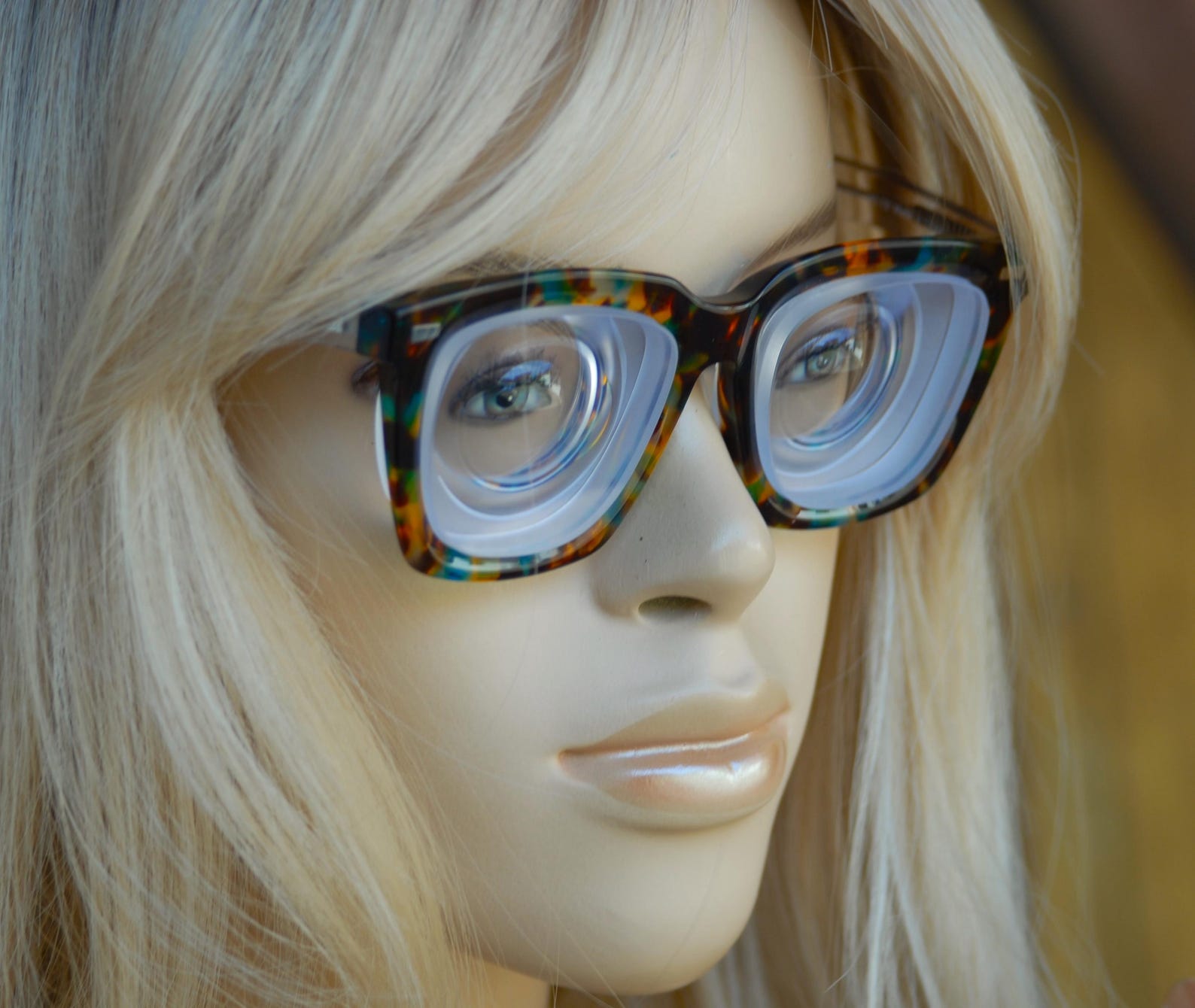 Steampunk Rare Super Strong Extremely Thick Myopic Womens Eyeglasses ...