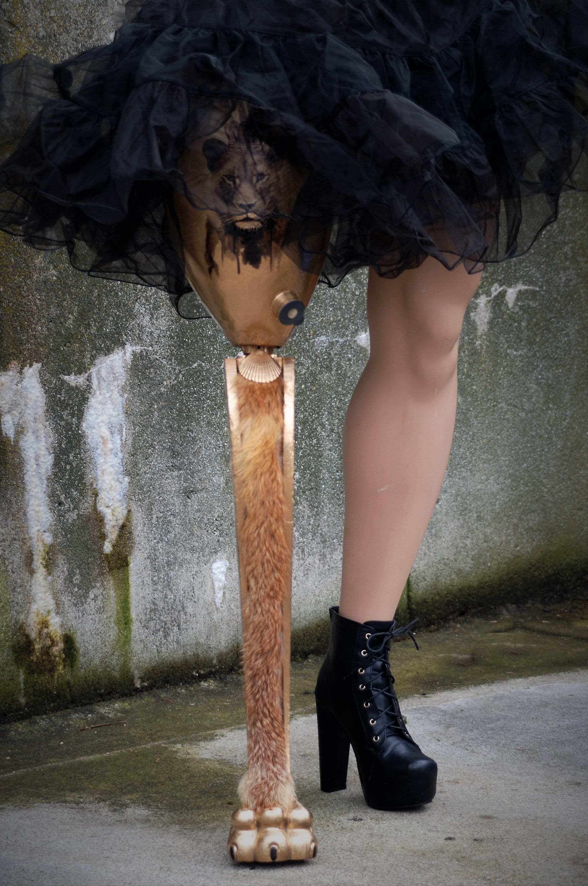Extraordinary Rare Womens Romantic miss Lionheart Pegleg Prosthetic Leg ...