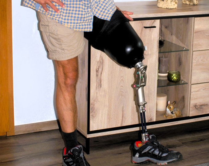 Left Pretender Prosthetic Leg Movie Prop Theatre Photo Shooting ...