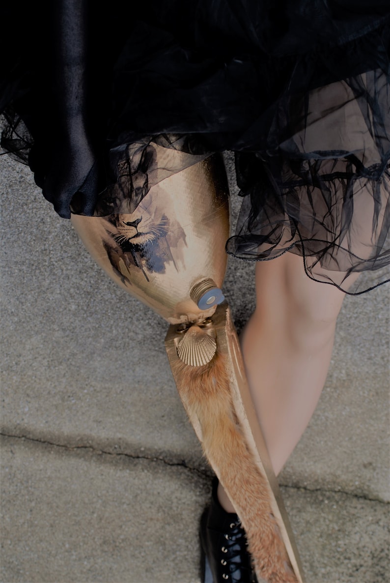 Extraordinary Rare Womens Romantic "miss Lionheart" Pegleg Prosthetic ...