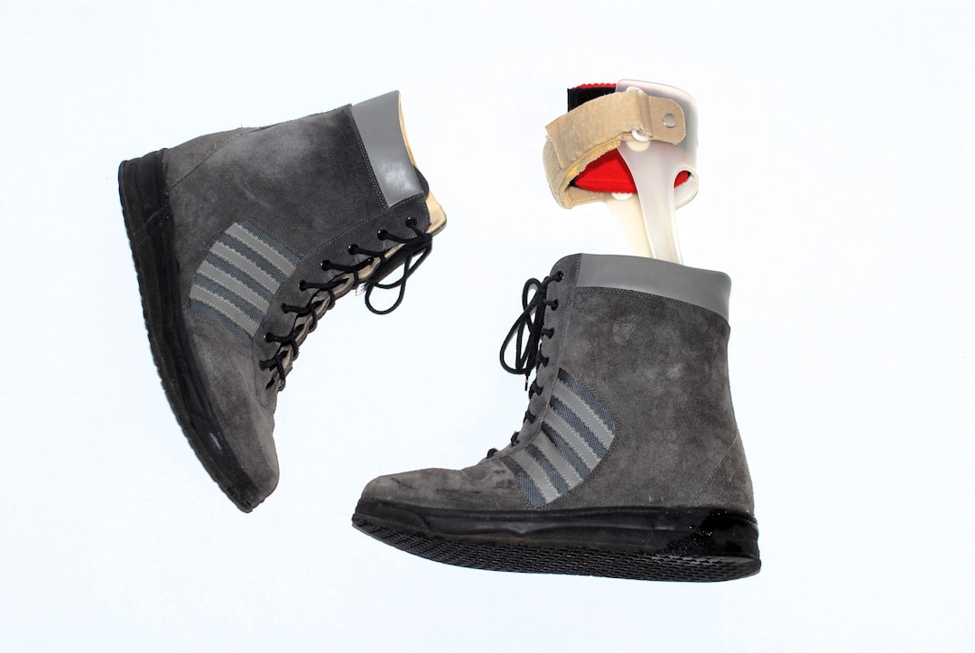 Rare L / XL Bulky Stiff Grey Suede Leather Orthopedic Shoes Boots Polio ...