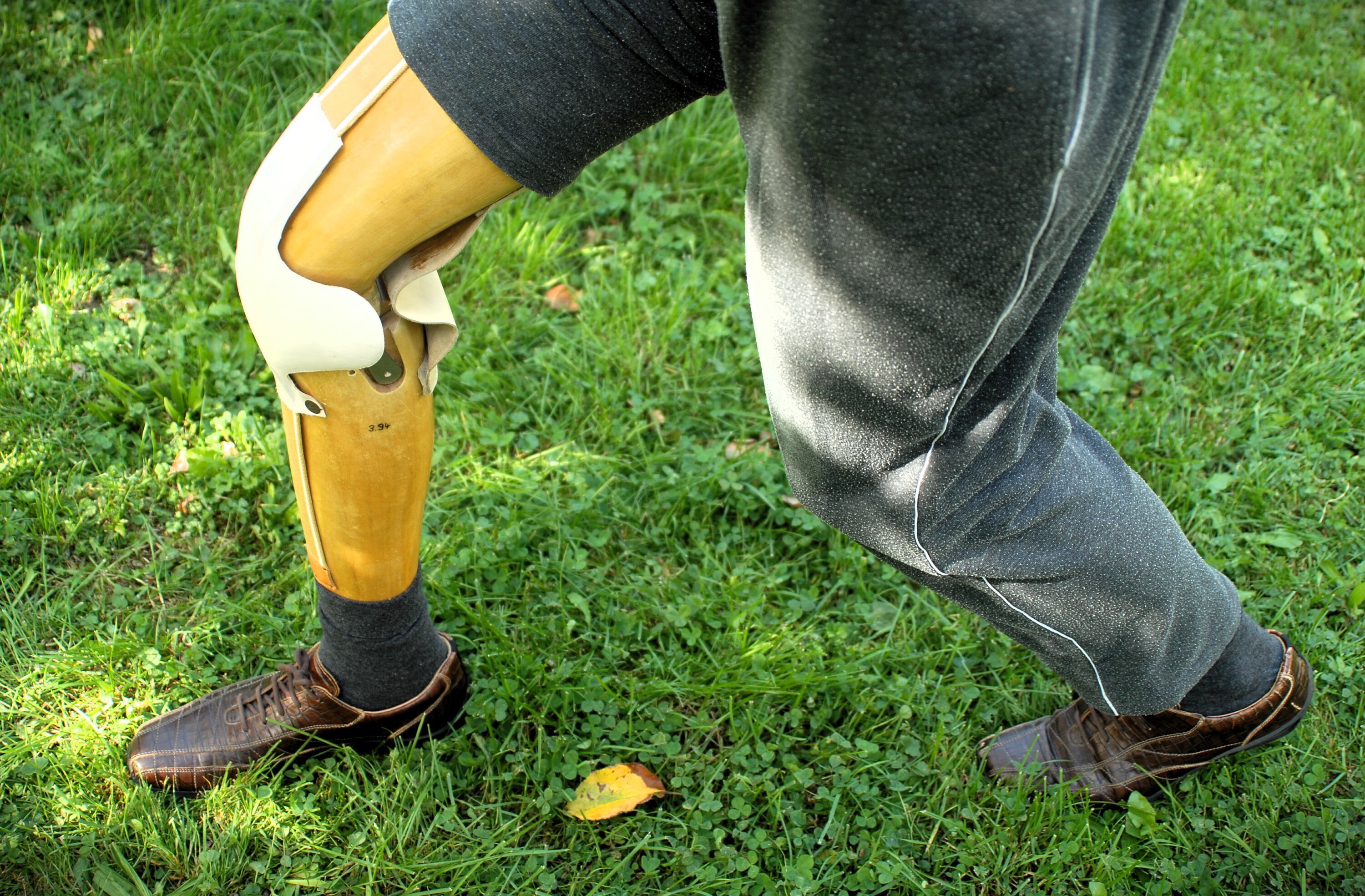 Very Nice Right German Mens Wooden Leg Prosthetic Leg Above Knee ...