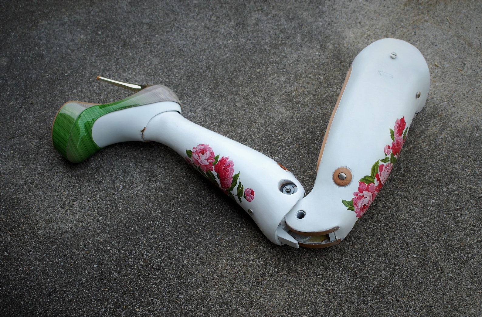 Beautiful German High Heel Flower Alternative Wedding Wooden Leg ...