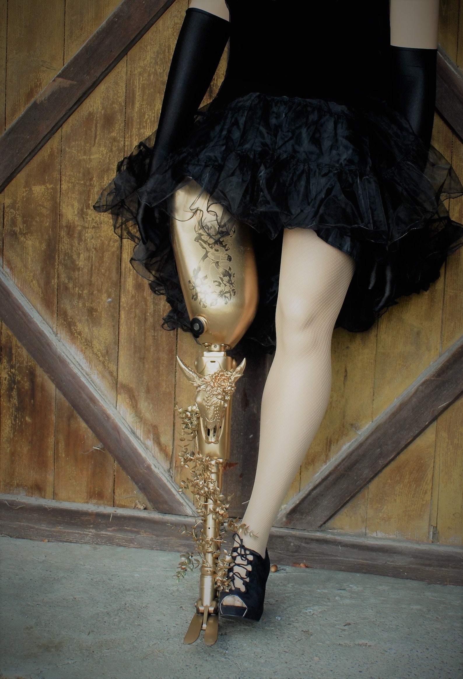 Unique STEAMPUNK Gothic Womens Prosthetic Leg Above Knee Amputee ...