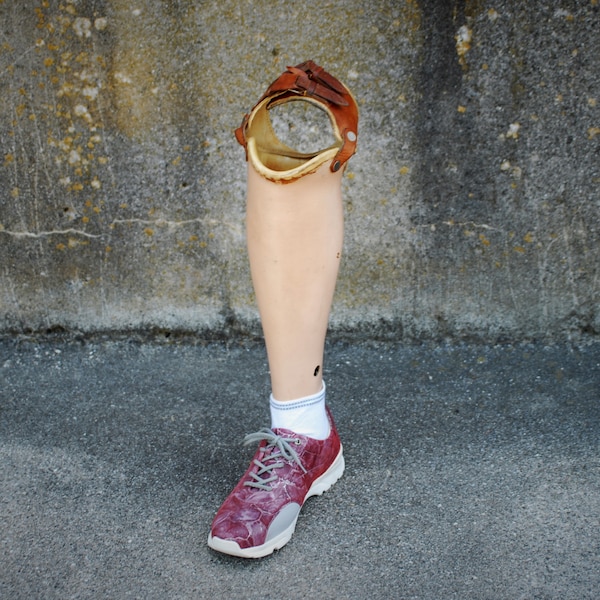 Pretender Prosthetic Leg - Etsy Australia