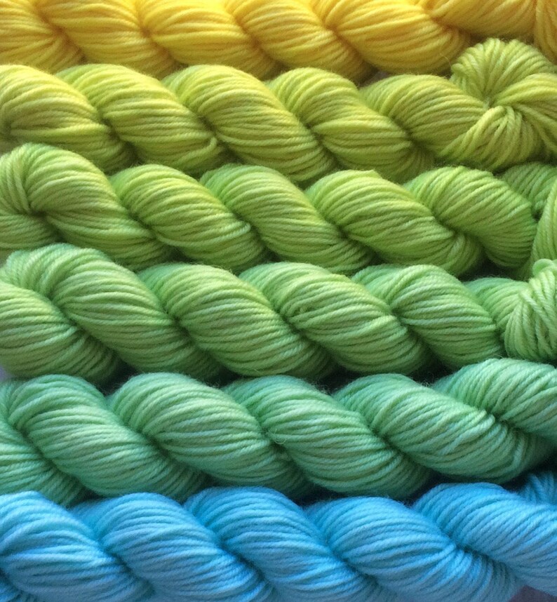 Gradient yarn set Merino superwash aran handdyed yarn | Etsy