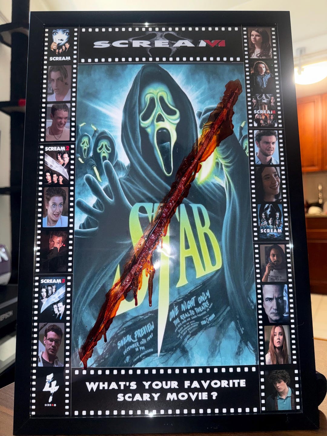 11x17 Scream Ghostface Display Frame With Knife Slash Effect – Horror ...