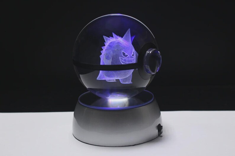 Mega Charizard Y | Crystal Pokeball Pokemon Lamp - LED Night Light ...