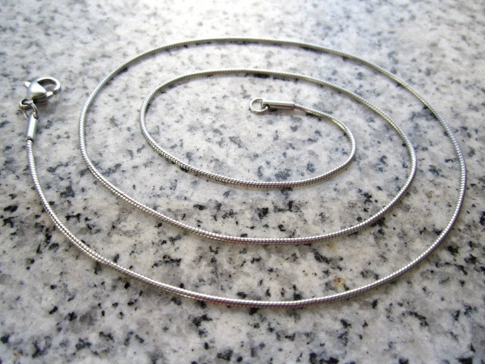 20" 1.5mm Stainless Steel Snake Chain Necklace W/ Lobster Clasp ...