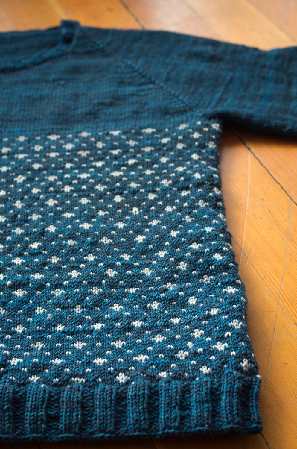 Knitting Pattern for the SNOWFALL SWEATER - Etsy