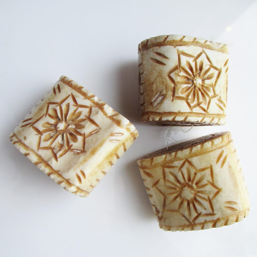 Hand Carved Bone Pendant - Carved Bead - Natural Carved Bone - 32x35mm ...