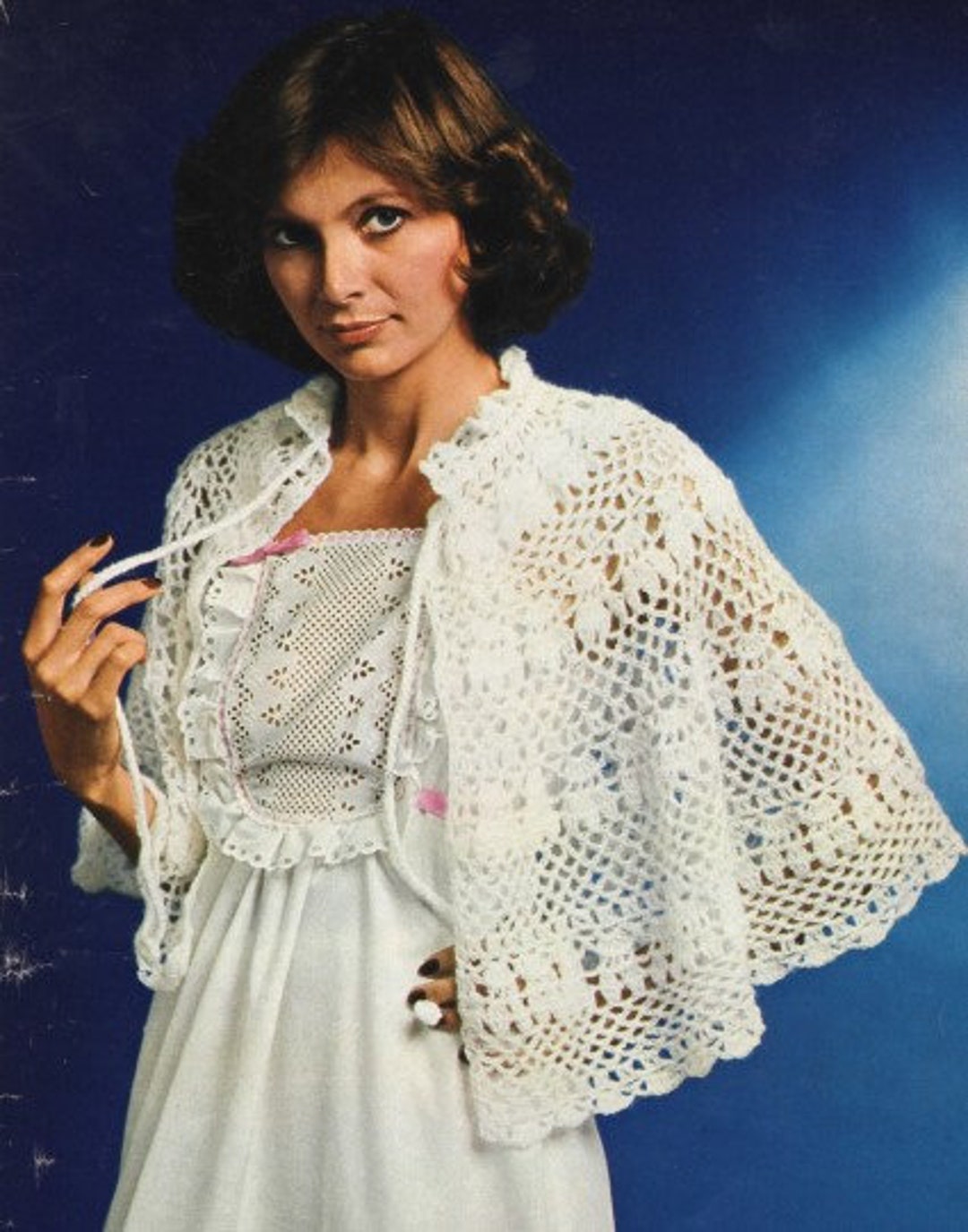 Vintage Crochet Pattern Lacy Capelet Wedding Bridal Wrap Cape Winter ...