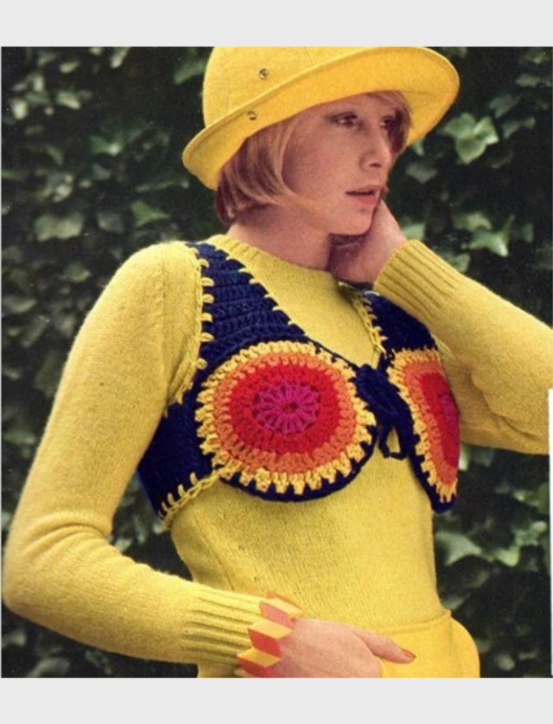 Vintage Crochet Pattern Boho Circle Motif Crop Midriff Top Hippie ...