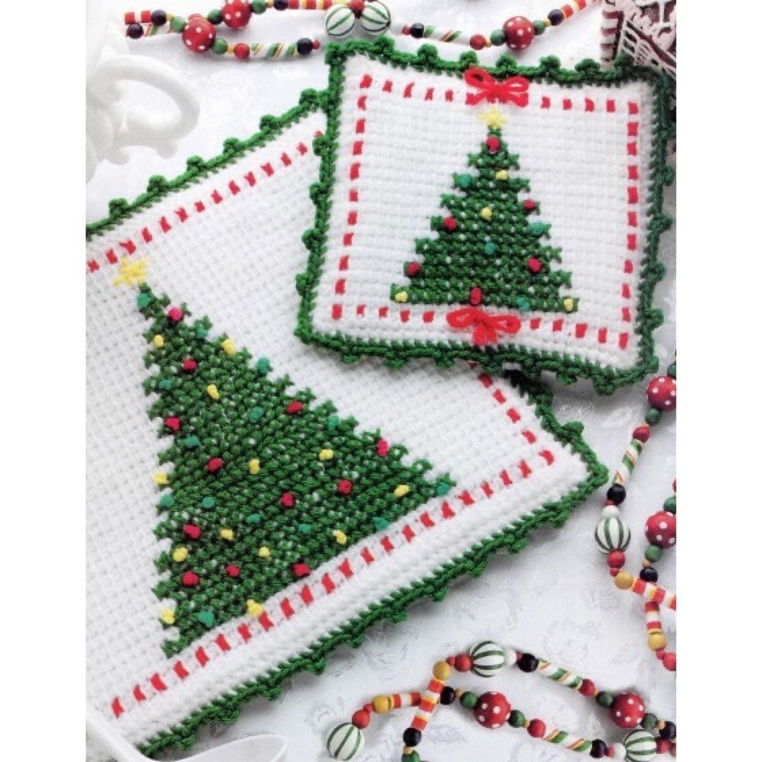 Christmas Tree Hot Pad and Pot Holder Pattern Set Classic Holiday ...
