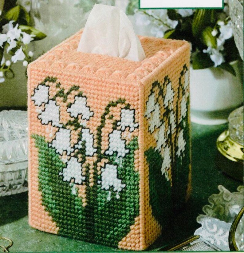 Vintage Plastic Canvas Pattern Lily Flower Tissue Box Cover - Etsy