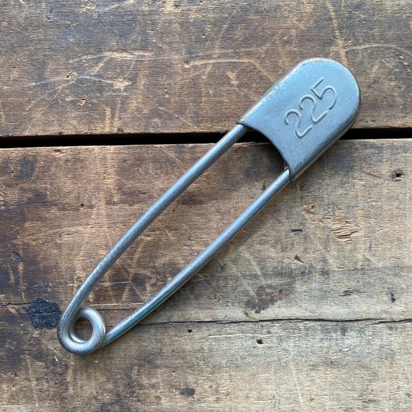 Vintage Safety Pins - Etsy