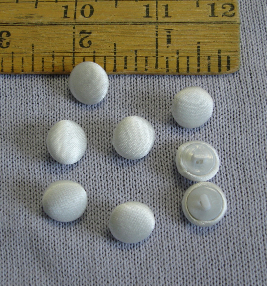 Light Ivory and White Covered Bridal Buttons - Etsy