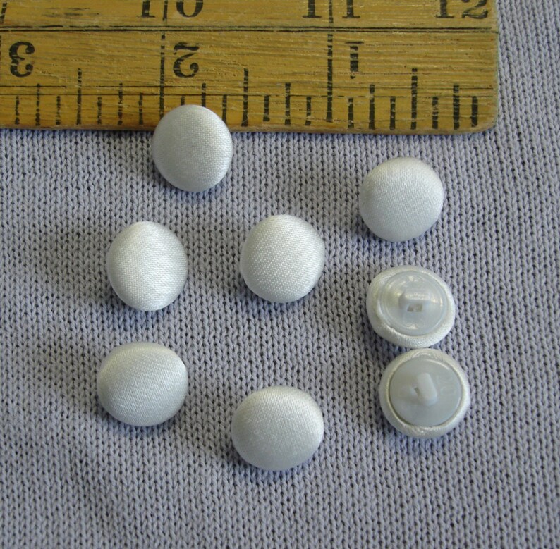 Light Ivory and White Covered Bridal Buttons - Etsy